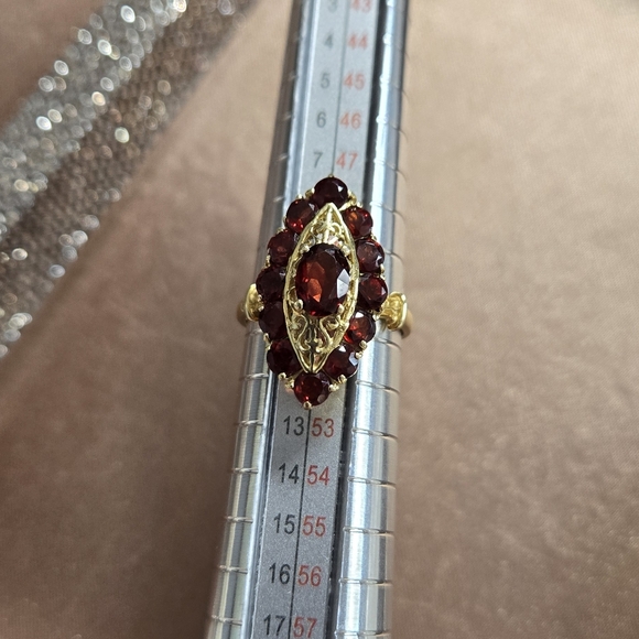 Jewelry | Vintage 14k Gold Garnet Ring | Poshmark